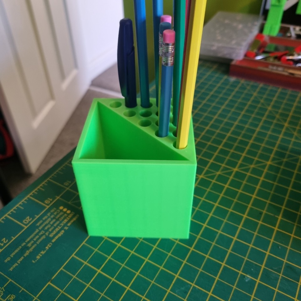 Minecraft creeper Pen Pencil Holder Gaming Desk Tidy | eBay UK