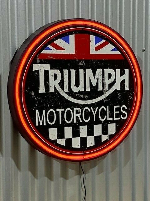 TRIUMPH MOTORCYCLES RARE 680MM NEON SIGN PERFECT MANCAVE | eBay