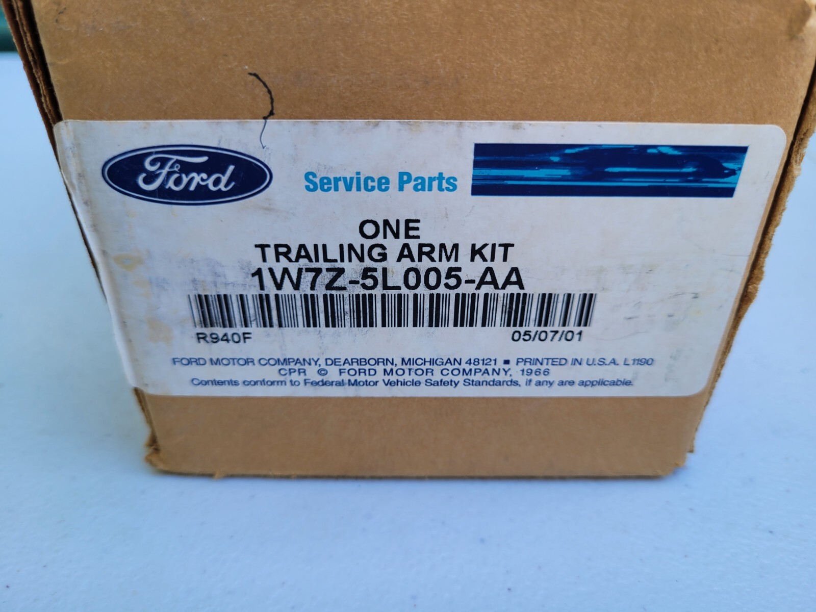 BRAND NEW IN BOX GENUINE FORD TRAILING ARM KIT 1W7Z-5L005-AA | eBay