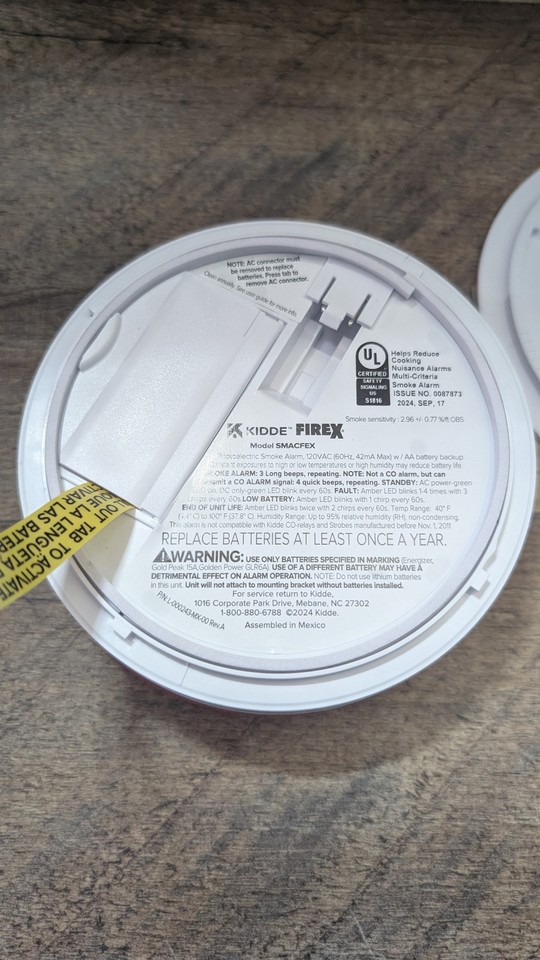 Kidde FireX Hard Wired Smoke Alarm with AA Battery Backup SMACFEX ...