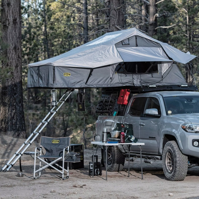 SmittyBilt GEN2 Overlander Rooftop Tent XL Gray w/ Mattress & Ladder ...