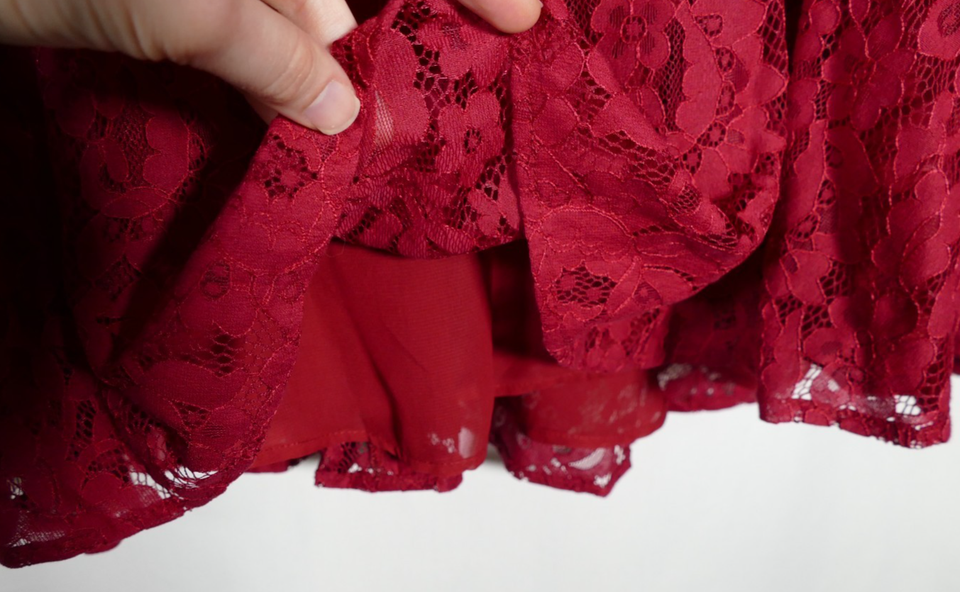 Torrid Womens Romantic Floral Lace Overlay Top Size 3X Red Vamp ...