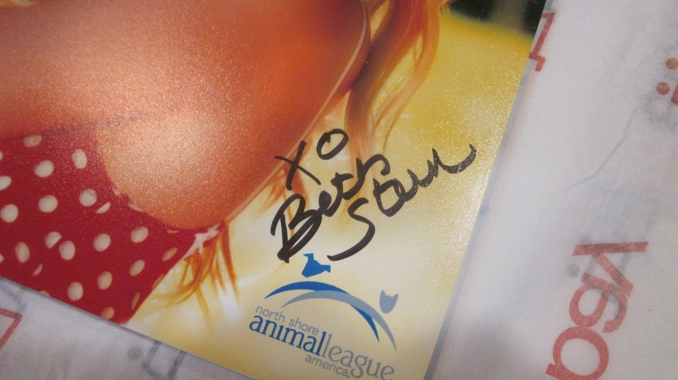 2012 HOWARD STERN-BETH O NORTH LEAGUE ANIMAL LEAGUE SIGNED CALENDAR ...