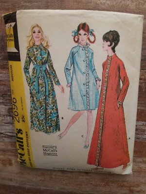 McCall's Sewing Pattern 2696 VTG 70 Misses Robe Housecoat 3 Versions ...