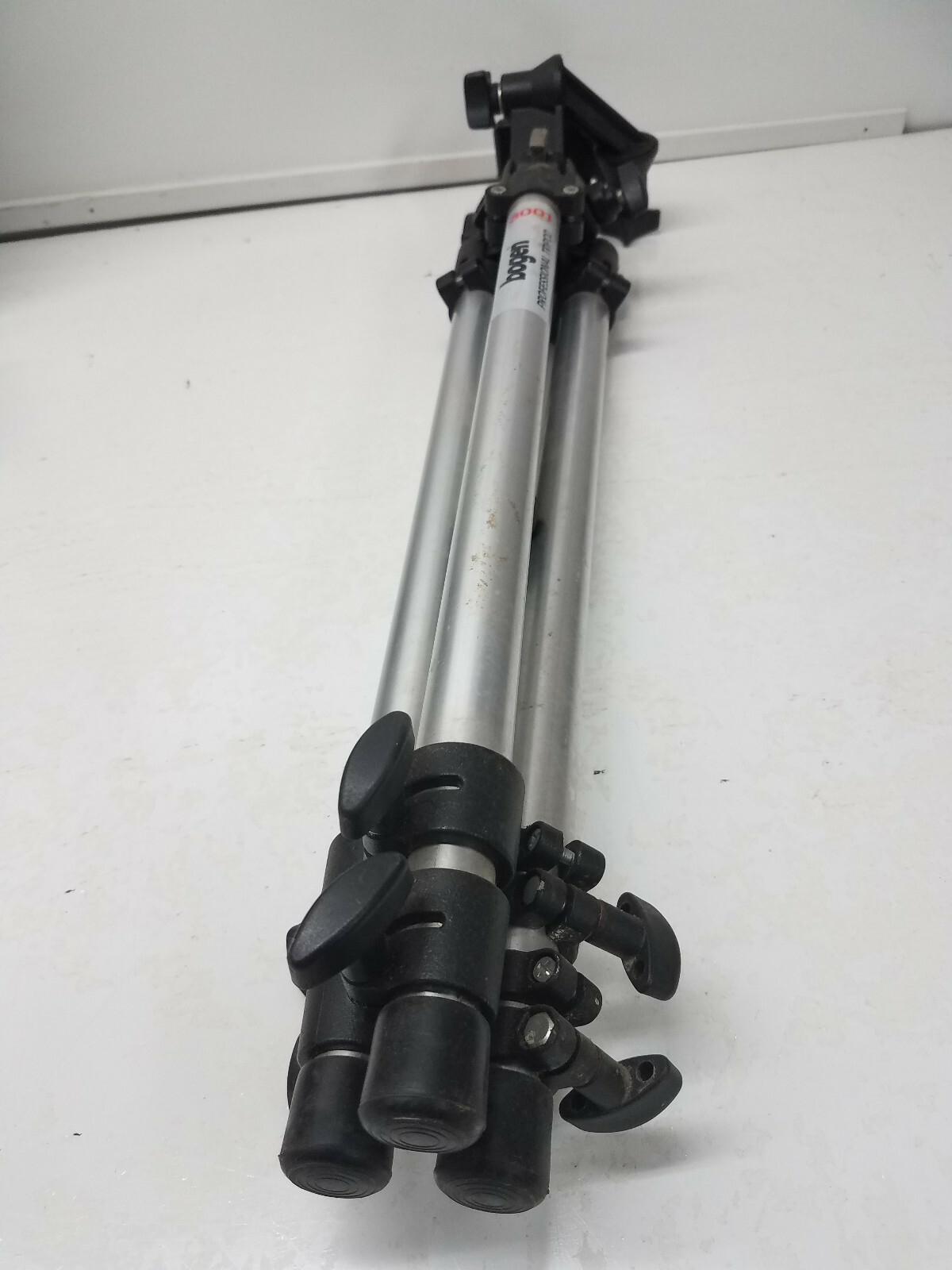 BOGEN Manfrotto 3001 Camera TRIPOD w/ 3025 HEAD Made in Italy | eBay