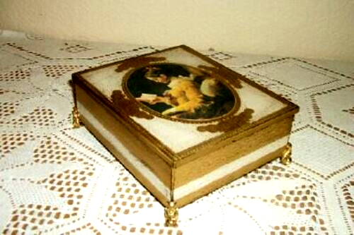 HOLLYWOOD REGENCY FLORENTINE ITALIAN JEWELRY MUSIC BOX GILT WOOD JAPAN ...