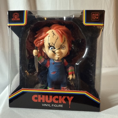 Chucky Doll Vinyl Figure Childs Play Horror Movie Culturefly ...