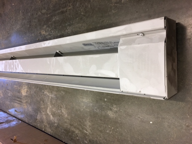 Tpi 375 Watt Wall Mounted Electric Convection Baseboard