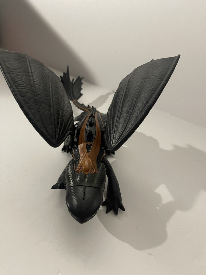 Toothless from How To Train Your Dragon 2018 Action Figure Toy with ...