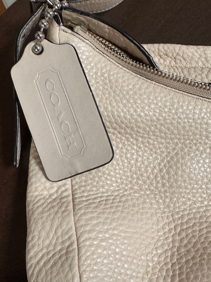 coach Coach Shoulder Bag Ivory Large Capacity | eBay