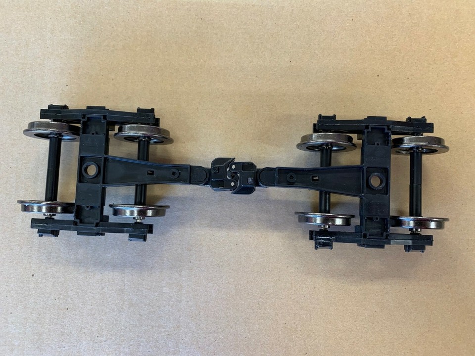 2 BACHMANN G-SCALE Standard FREIGHT TRUCKS w 31mm METAL WHEELS, Knuckle ...
