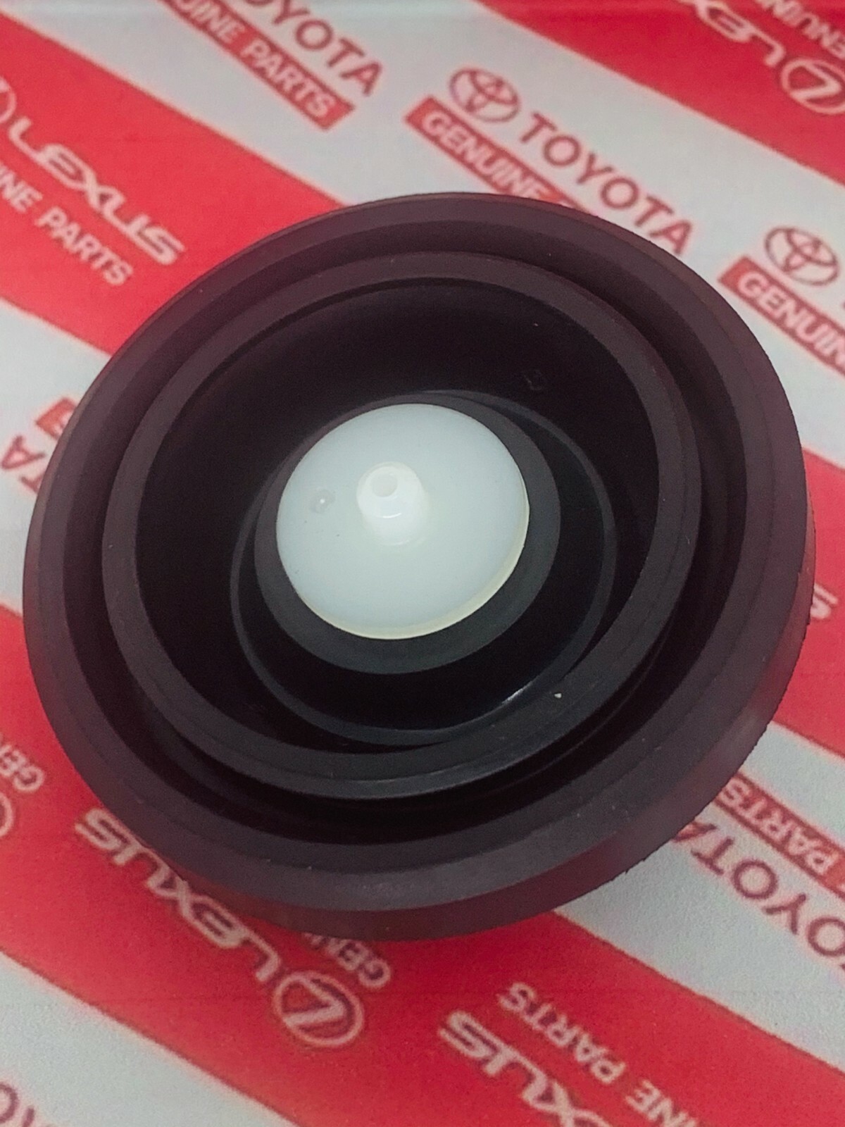 GENUINE OEM TOYOTA BRAKE MASTER Cylinder FLUID RESERVOIR CAP 47230 ...