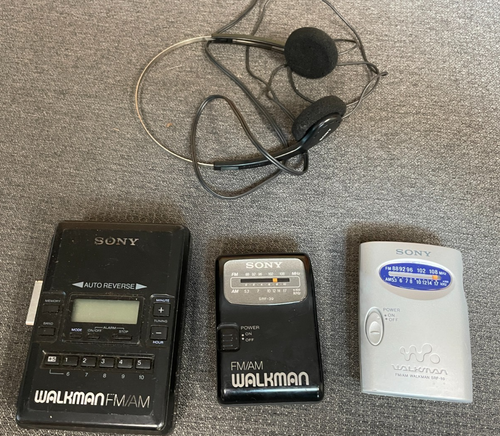 1st Generation Sony Walkman RADIO w/Cassette (WM-AF62)+ 2 walkmans ...