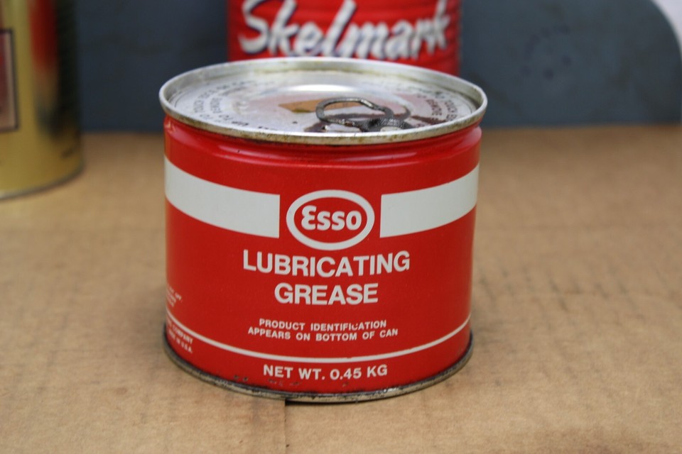 FULL NEAR MINT 50's era ESSO CHASSIS LUBE 1 LB. GREASE Old Unopened Tin ...
