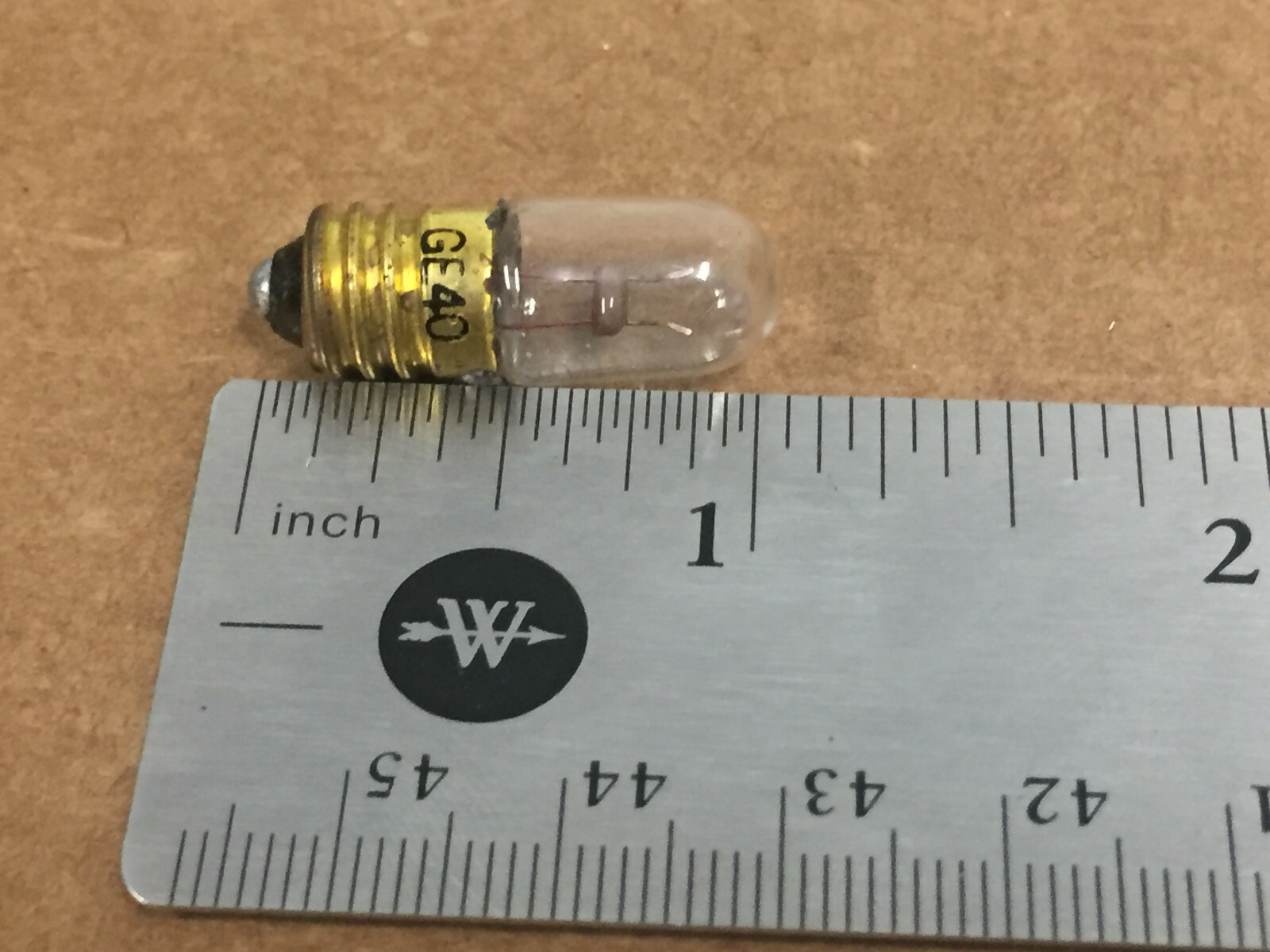 Box of 10 General Electric 40 GE40 Miniature Radio Lamps Light Bulbs 6 ...