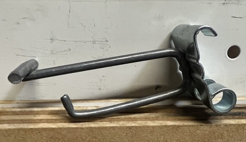 (260+ PACK) 2 Inch Flip Scan™ Grid Wall Hooks *DOES NOT COME WITH PRICE ...