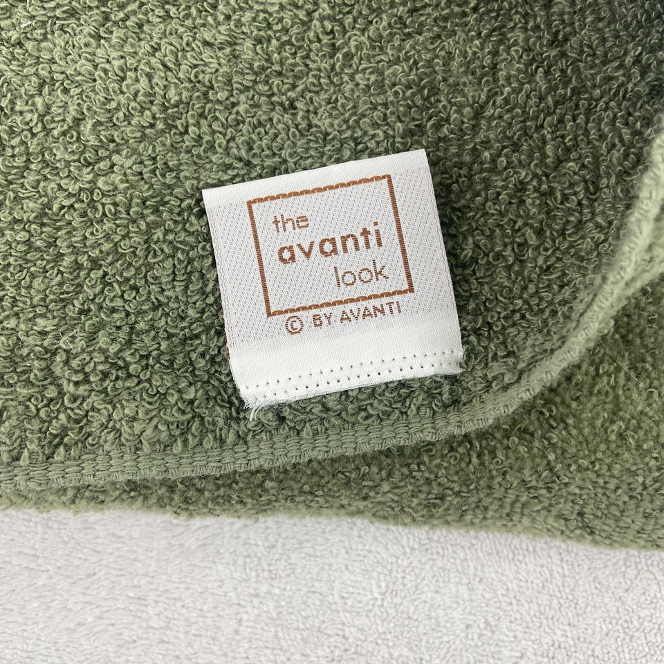 AVANTI Green Gold Leaf Embroidered Fringed Bath Towel Hand Fingertip ...