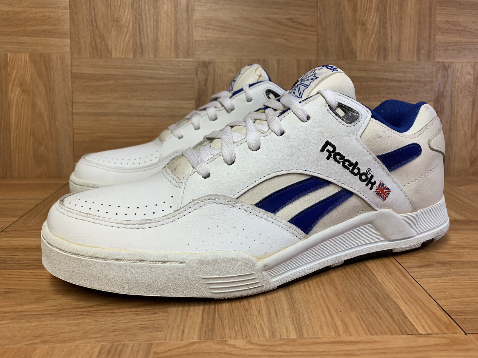 Vintage🔥 Reebok UK Flag Flower Low White LE Royal Blue Basketball Shoes ...