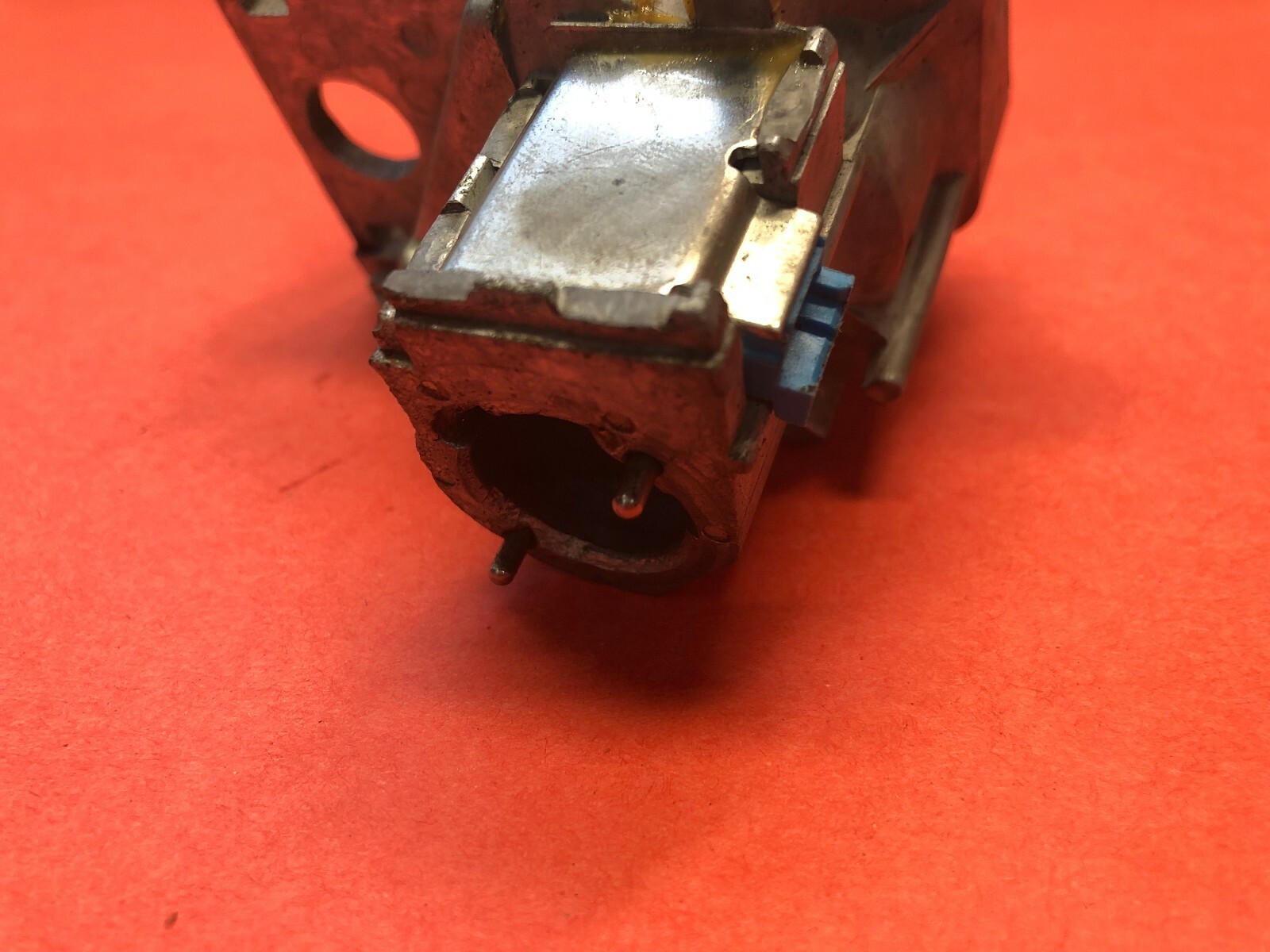 2000-2006 CHEVY GMC SILVERADO SIERRA TAHOE IGNITION LOCK HOUSING OEM ...