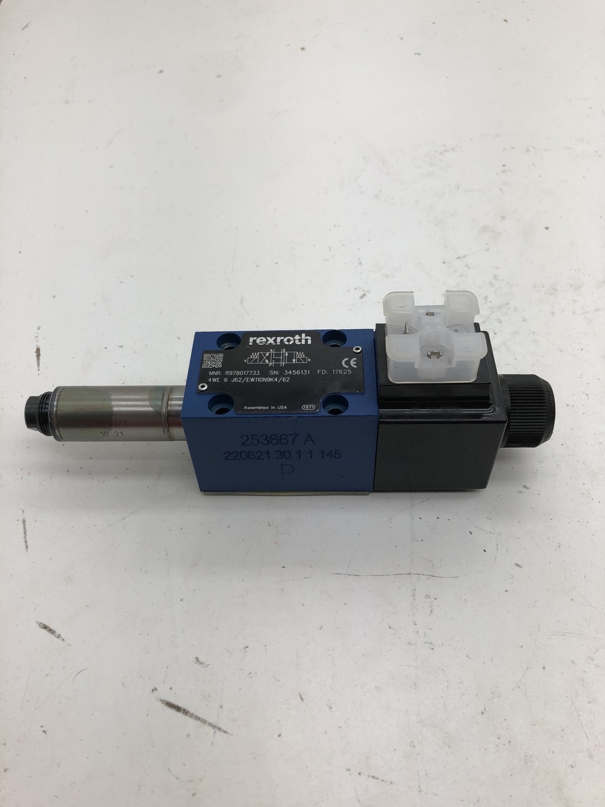 REXROTH R978017733 VALVE & Rexroth R900020175 Solenoid Coil 110V | eBay