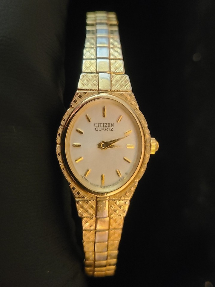 Vintage Citizen Ladies Gold Tone Watch Excellent Working Condition W ...