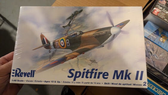 Revell Spitfire MK II Model Kit 85-5239 1:48 Scale Plastic Skill Level ...