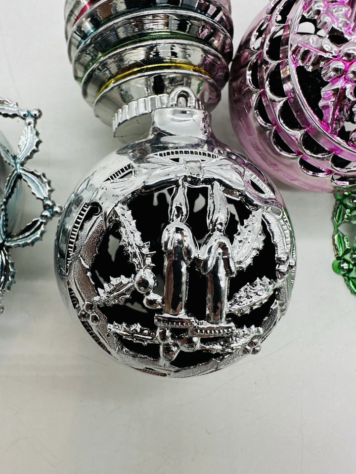 Vtg Lot Bradford Unbreakable Filigree Plastic Round Ball Bell Flower ...