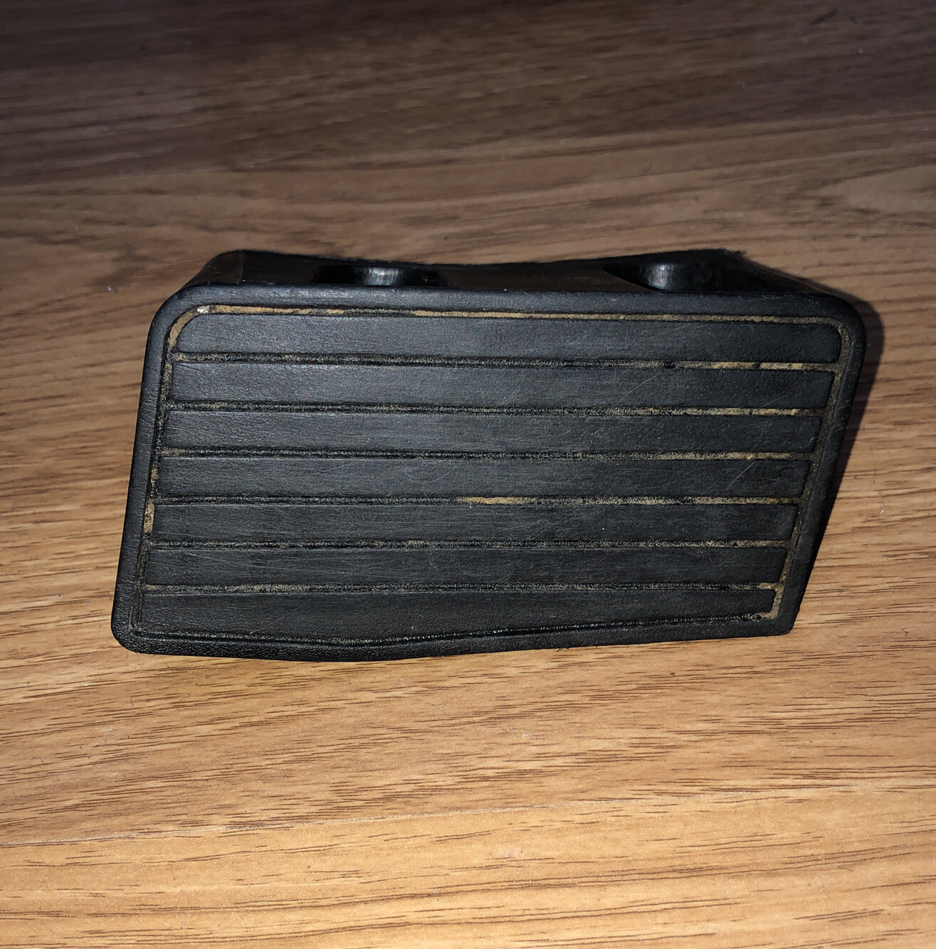 Holden Commodore / HSV Drivers Side Foot Rest Trim VT VX VY VZ WH WK WL ...