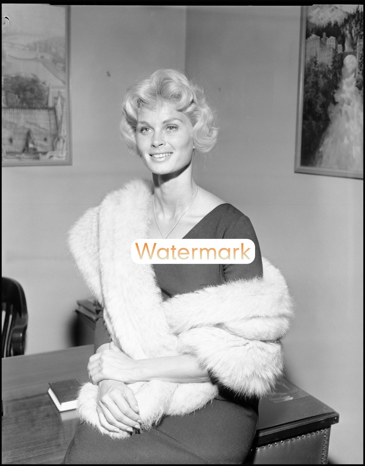 IRISH McCALLA Sheena '50s Pinup Icon Portrait ** Pro Archival Print (8. ...