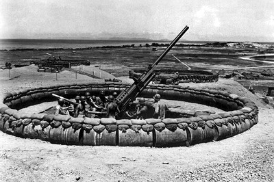 New 5x7 World War II Photo: 98th AAA Gun Battalion, 137th Group in ...