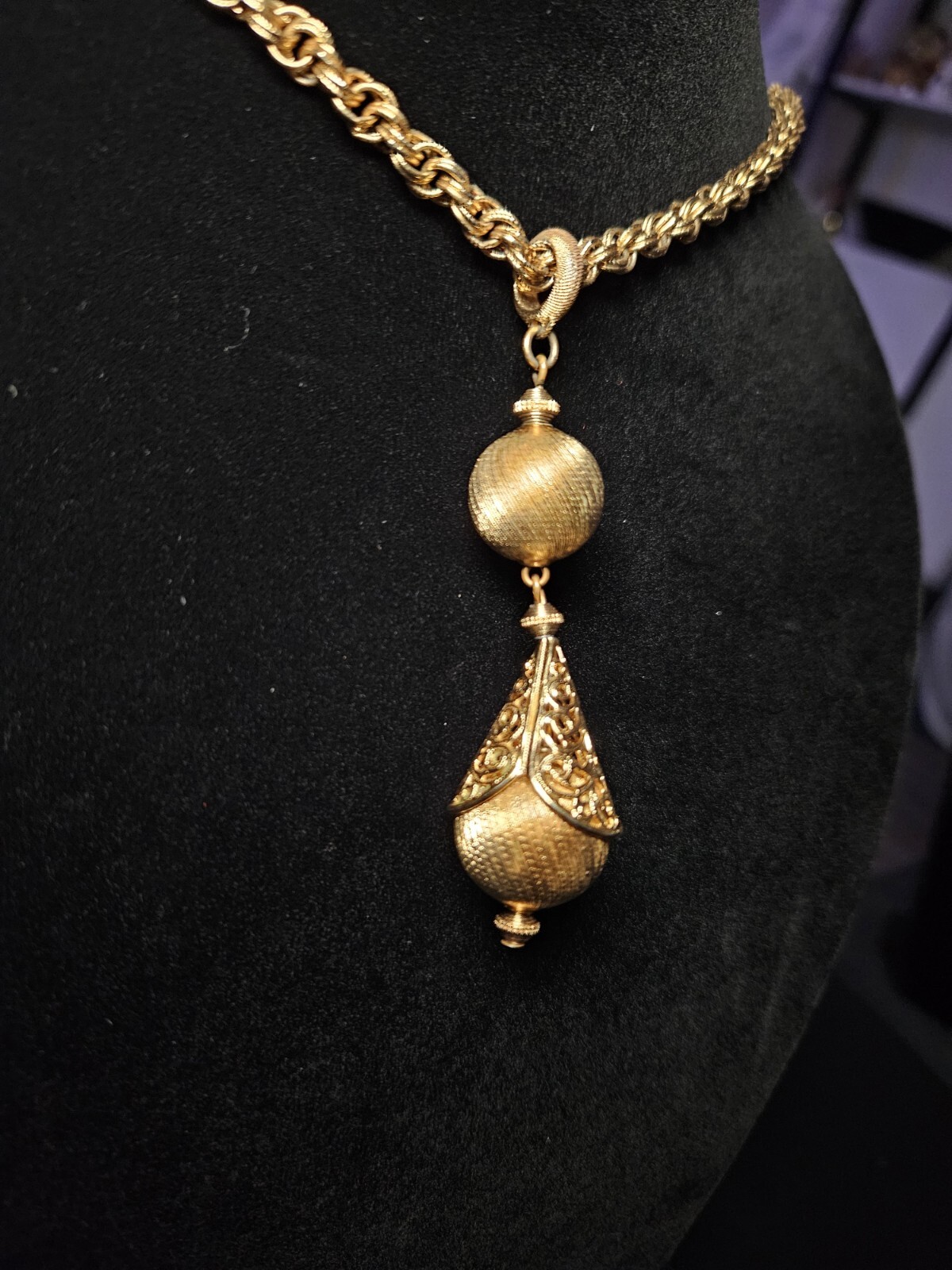 1961 MONET GOLD-TONE FINISH BOLERO LARIAT CHAIN NECKL… - Gem