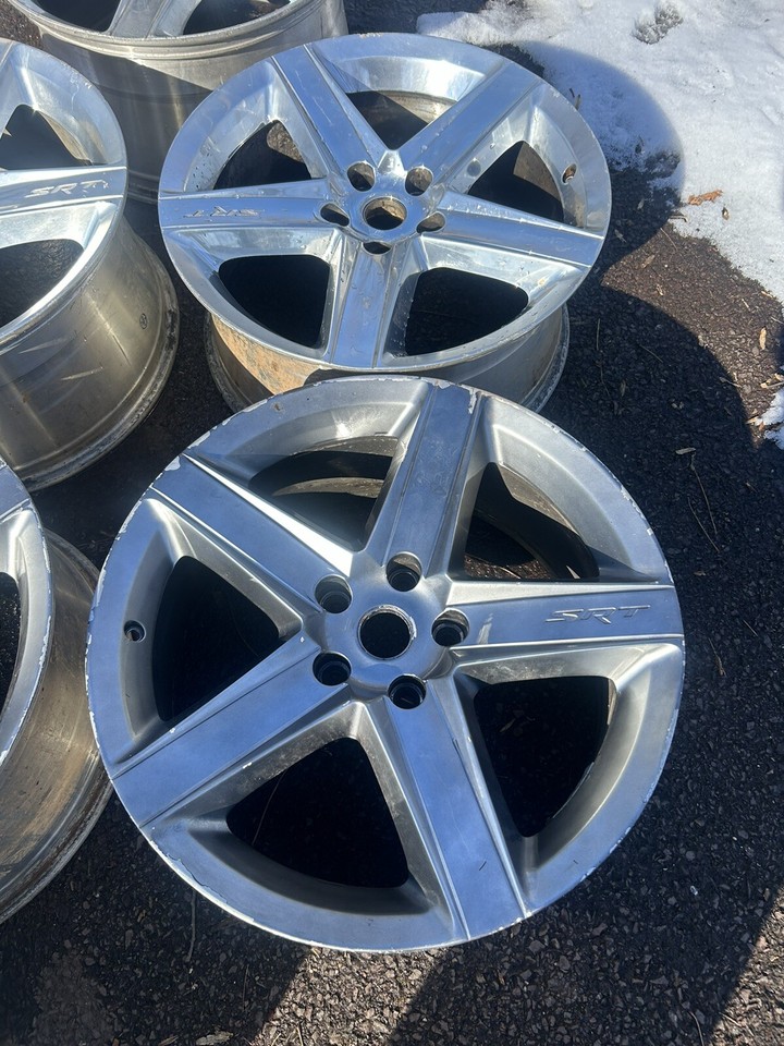 jeep srt8 wheels oem Grand Cherokee 06-10 Srt Rims 20x10 20x 9 | eBay