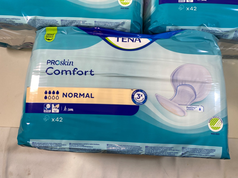 3x TENA ProSkin Comfort Normal - Pack of 42 - Large Incontinence Pads ...
