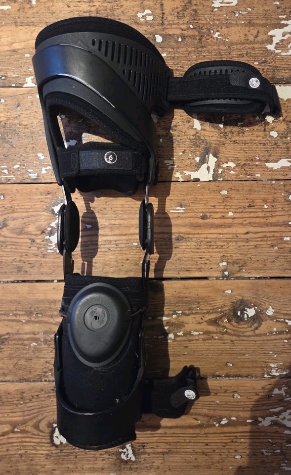Ossur Rebound PCL Knee Brace - Small Size | Left Leg | RRP £1000+ | eBay UK