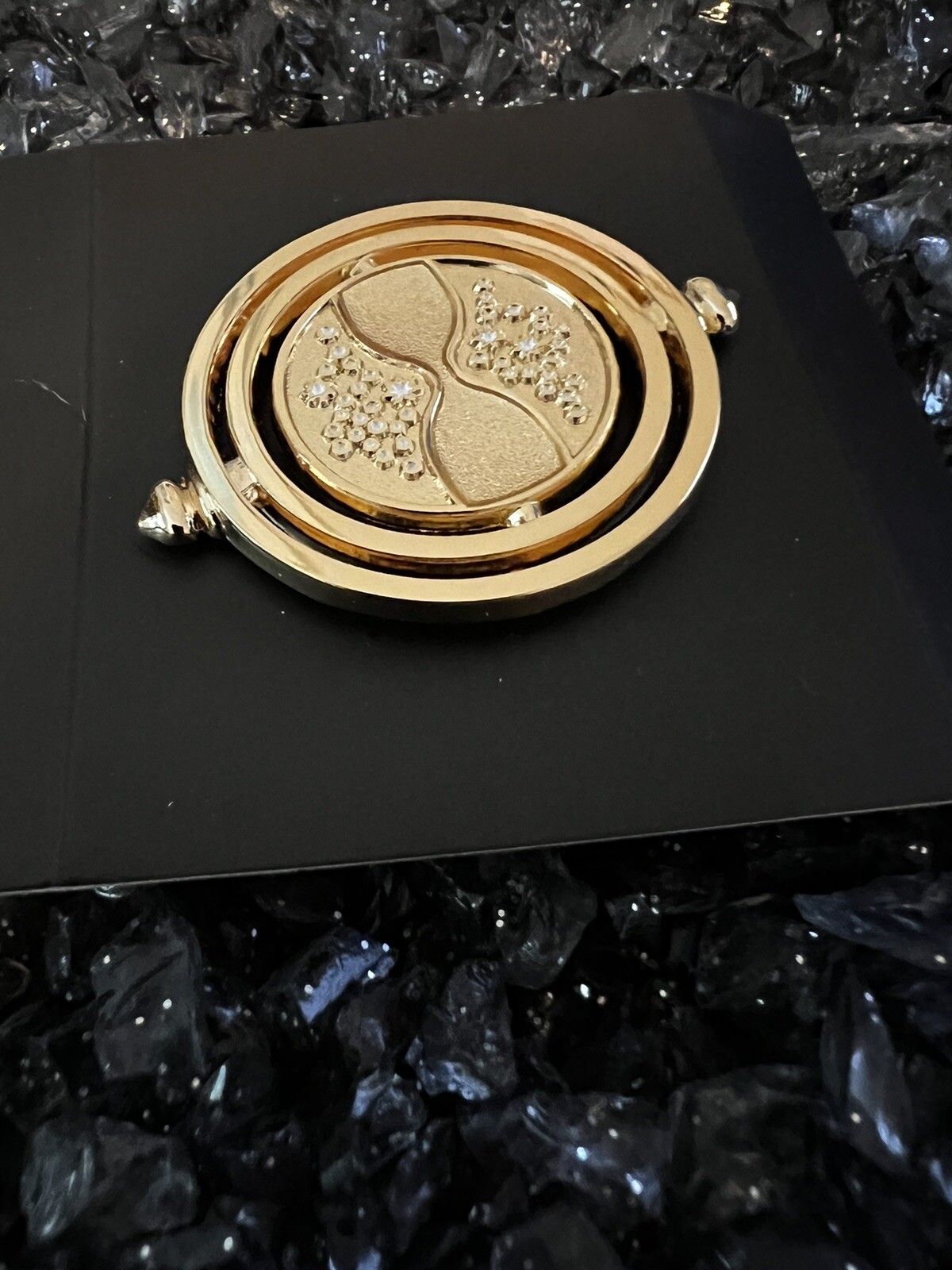 Hermione Time Turner Pin Harry Potter Badge Wizarding World Korean ...