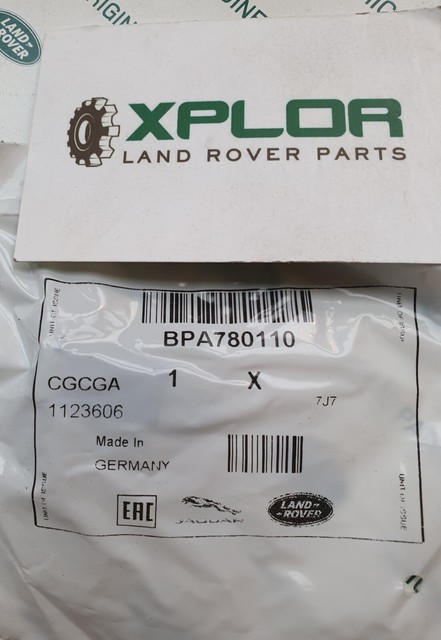 Range Rover Sport & Discovery New Genuine Fuel Flap Door Retainer ...