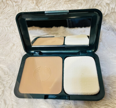 THE BODY SHOP Colourings All in One Face Base 03 DARK Foundation Powder ...