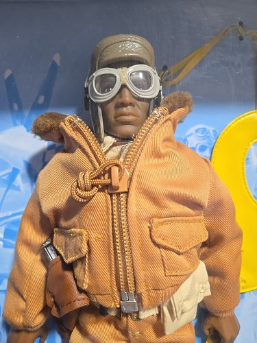 Hasbro Gi Joe WWII Classic Collection Tuskegee Airmen 12” Action Figure ...