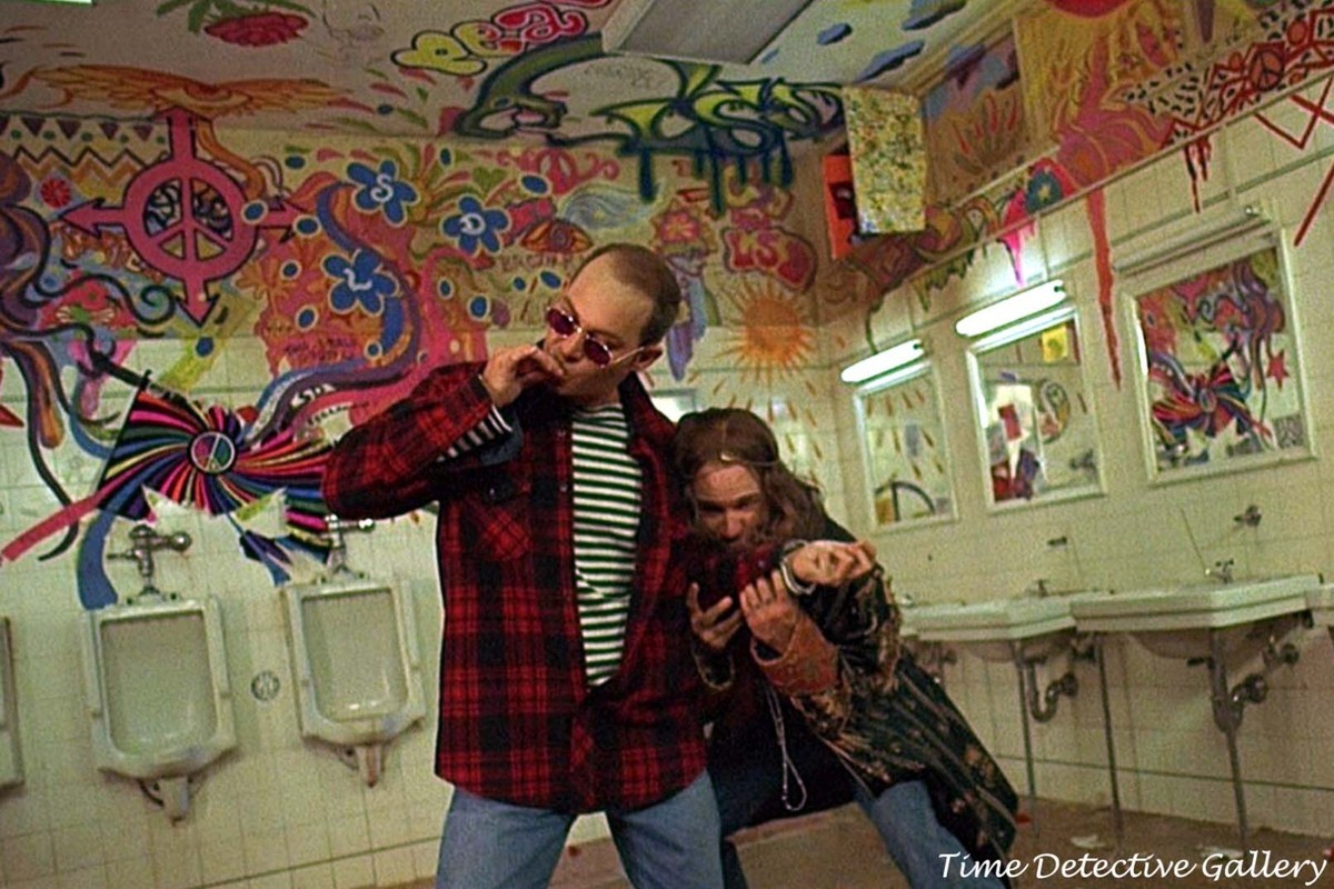 Fear And Loathing Bathroom Scene Fear And Loathing In Las Vegas Movie