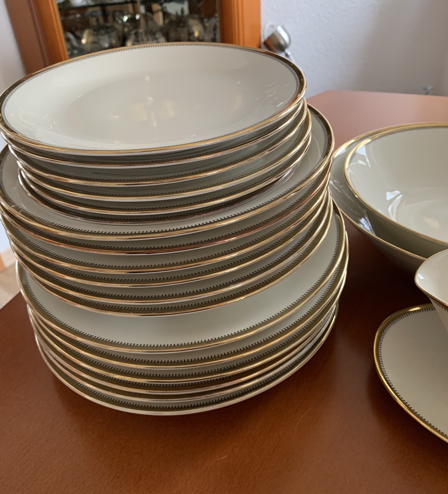 Porzellan Tafelservice 6 Personen Seltmann Weiden mit Goldrand ...