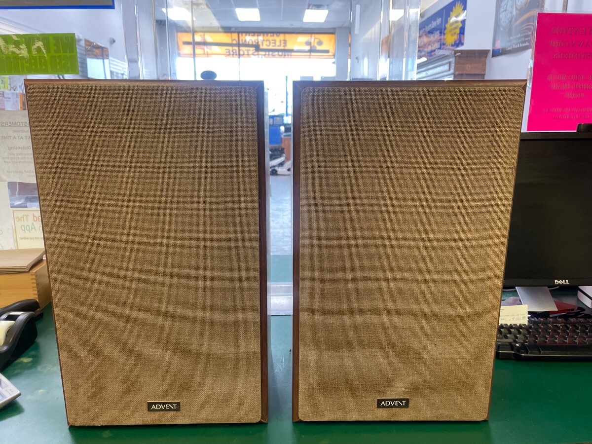 ADVENT 3200 MONITOR SPEAKERS. (EZ2004343) | eBay