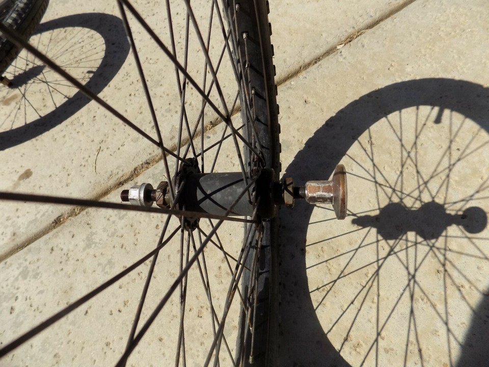 Vintage Old School BMX 20” GT Dyno Freestyle 303 Bicycle rims and Tires ...