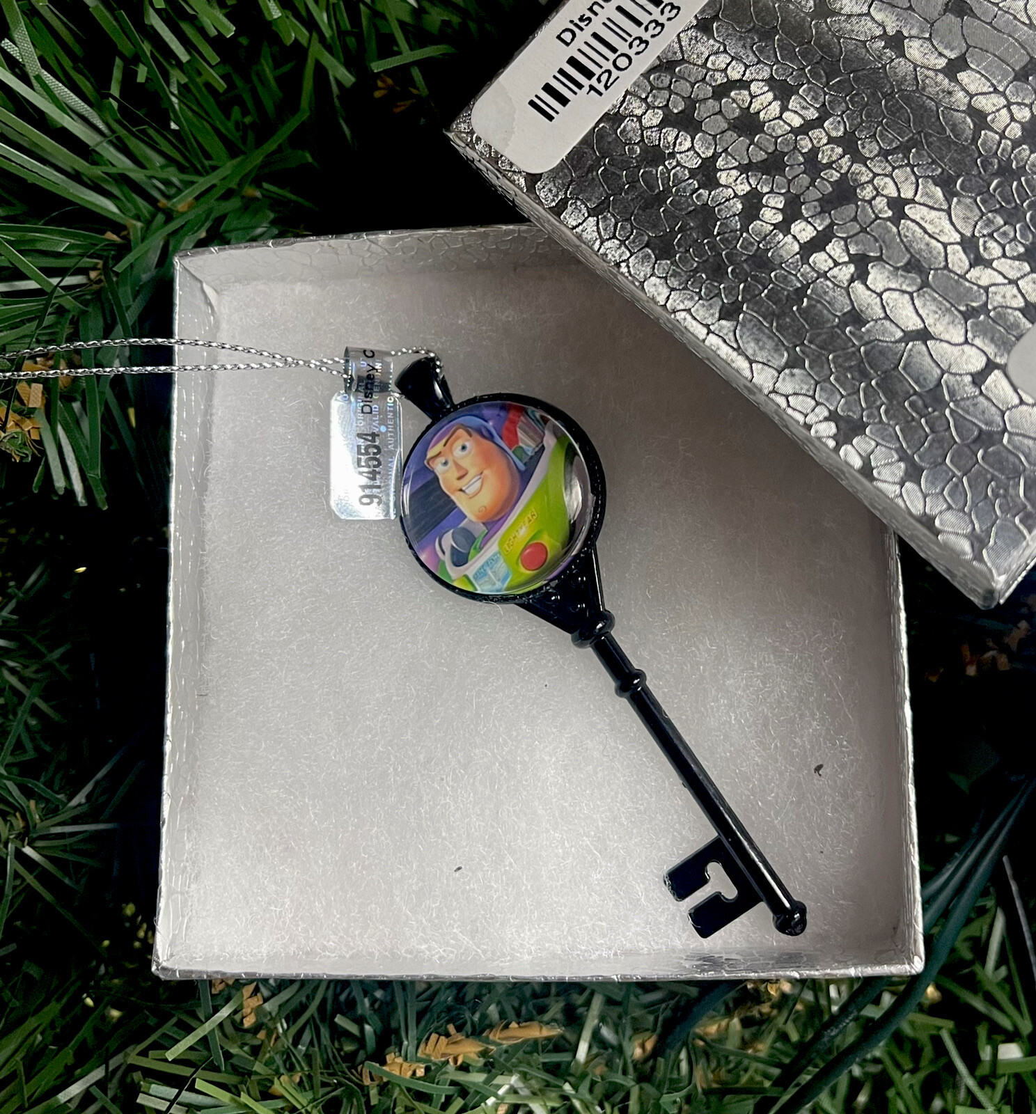 2025 Disney Toy Story Buzz Lightyear Skeleton Key Christmas Tree ...