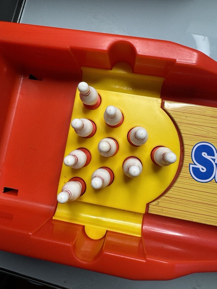 Strikes 'n Spares Family Bowling Game by Hilco 1997 READ | eBay