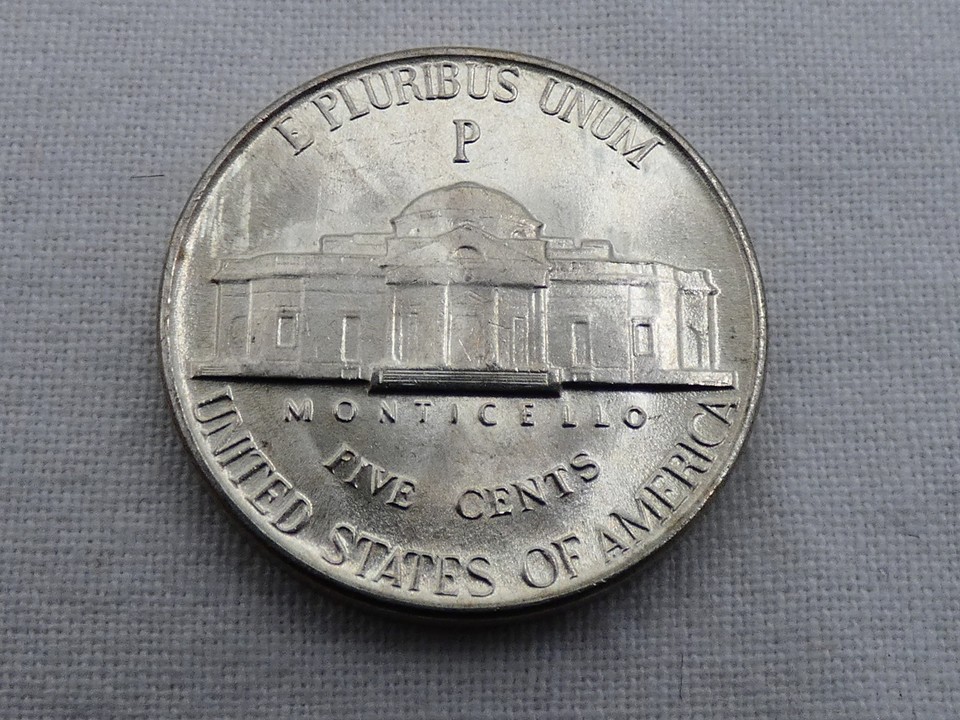 1945 P U.S. Silver Jefferson Nickel Beautiful Uncirculated Coin XX-18 ...