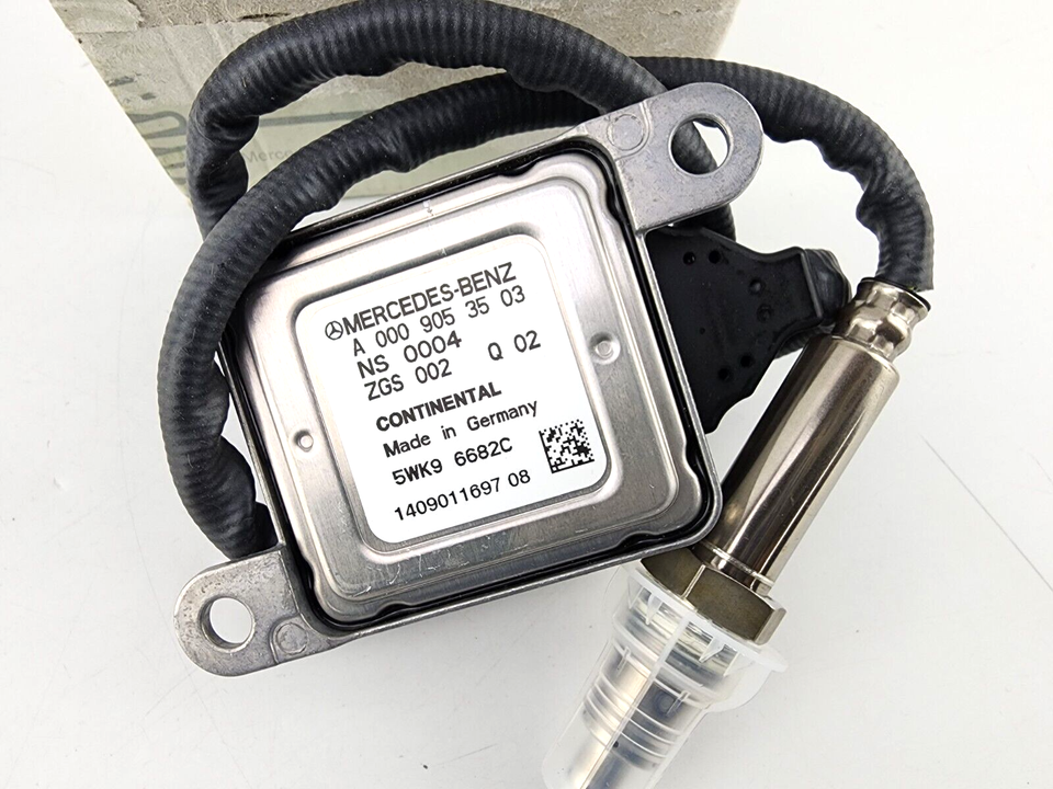 Genuine Mercedes NOx Sensor Upstream Front 0009053503 Sprinter E350 ...