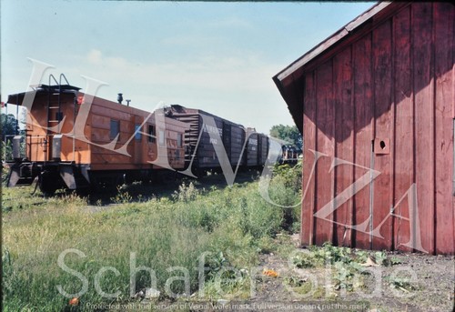 Original Slide Milwaukee Road caboose at Dashton WI 'Viroua Branch ...