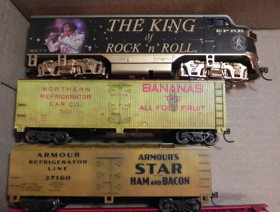 HO Scale Train Set 8 PIECE CUSTOM "DCC Elvis Presley "King Of Rock ...
