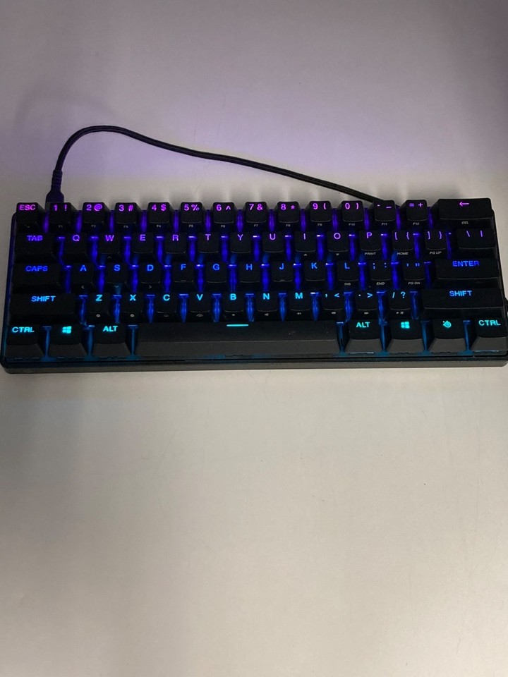 SteelSeries Apex Pro Mini Wired Gaming Keyboard RGB, Adjustable ...