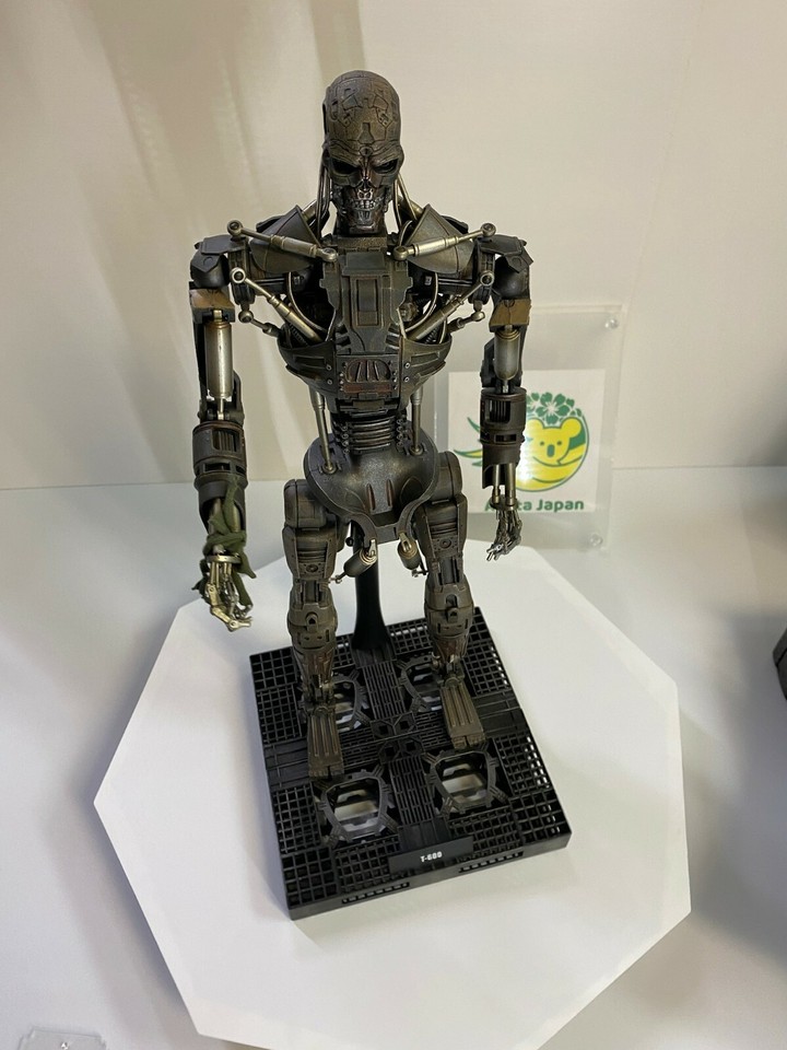 Terminator 4 End Skeleton T-600 Hot Toys Movie Masterpiece Action ...